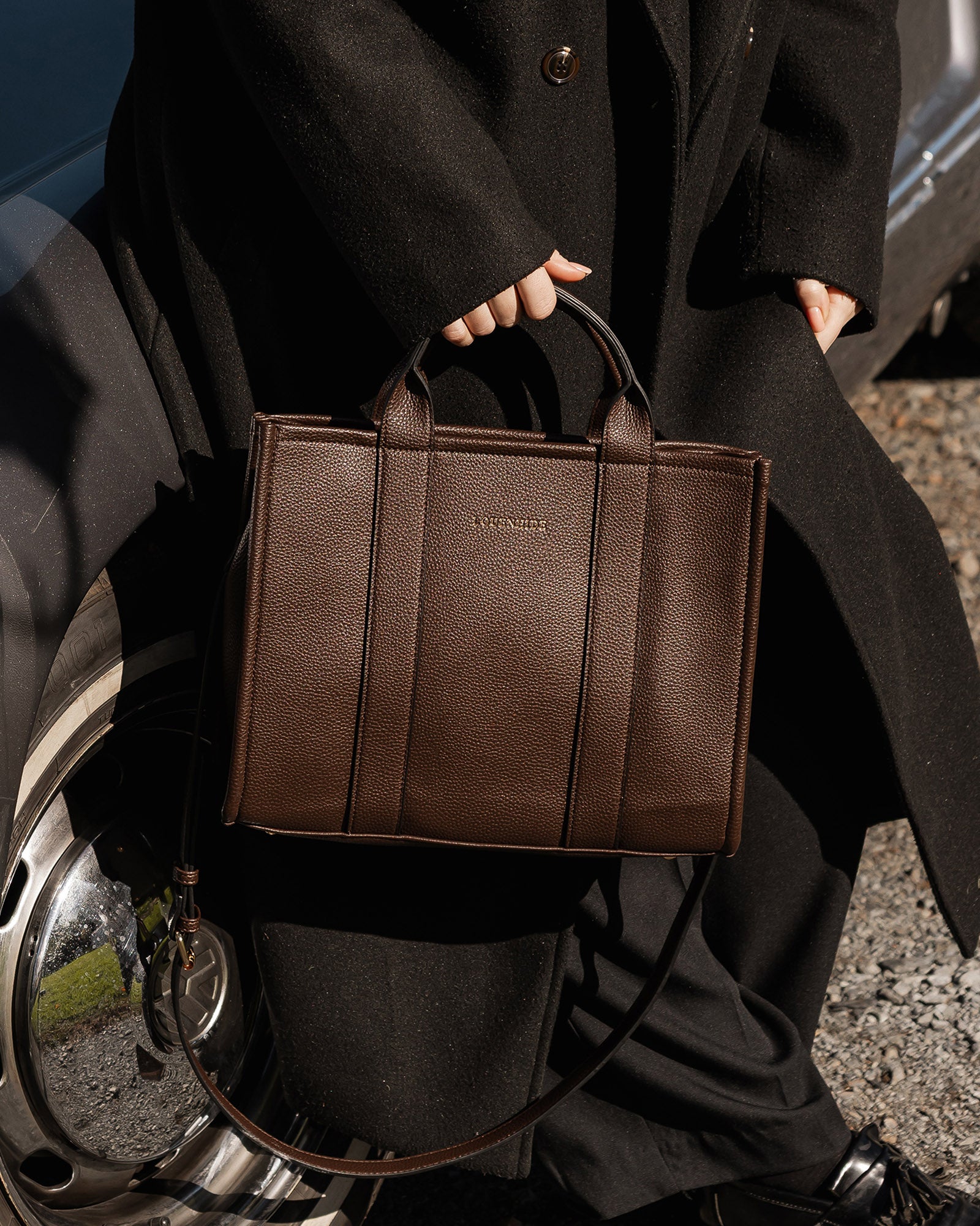 Manhattan Chocolate Tote Bag - Rich & Versatile Carryall