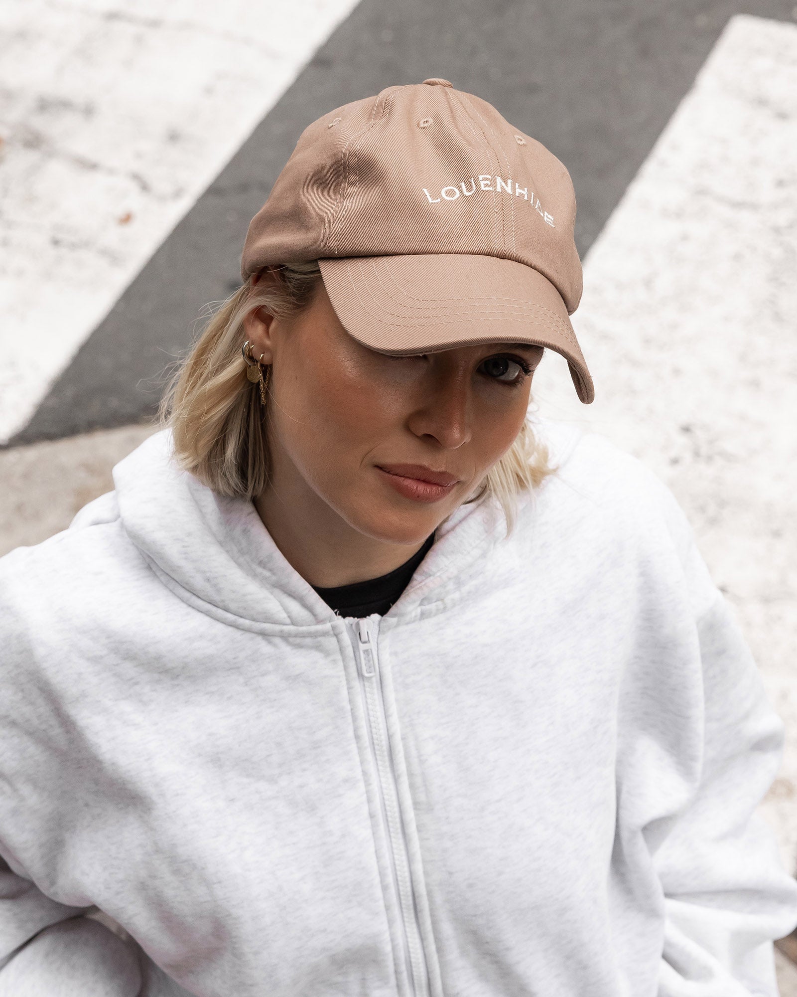 Buy The Demi Canvas Cap - Mocha Online – Louenhide