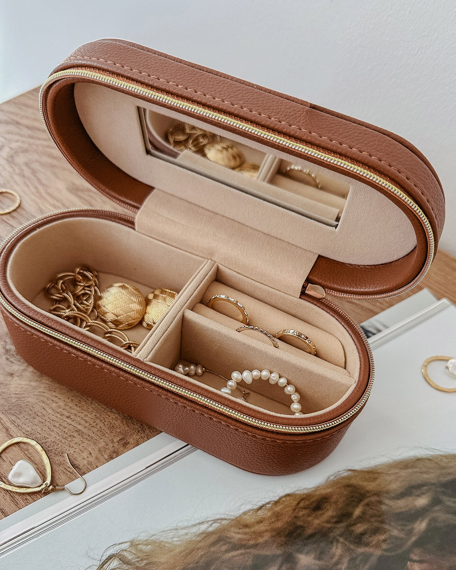 Buy The Charlee Jewellery Box - Tan Online – Louenhide