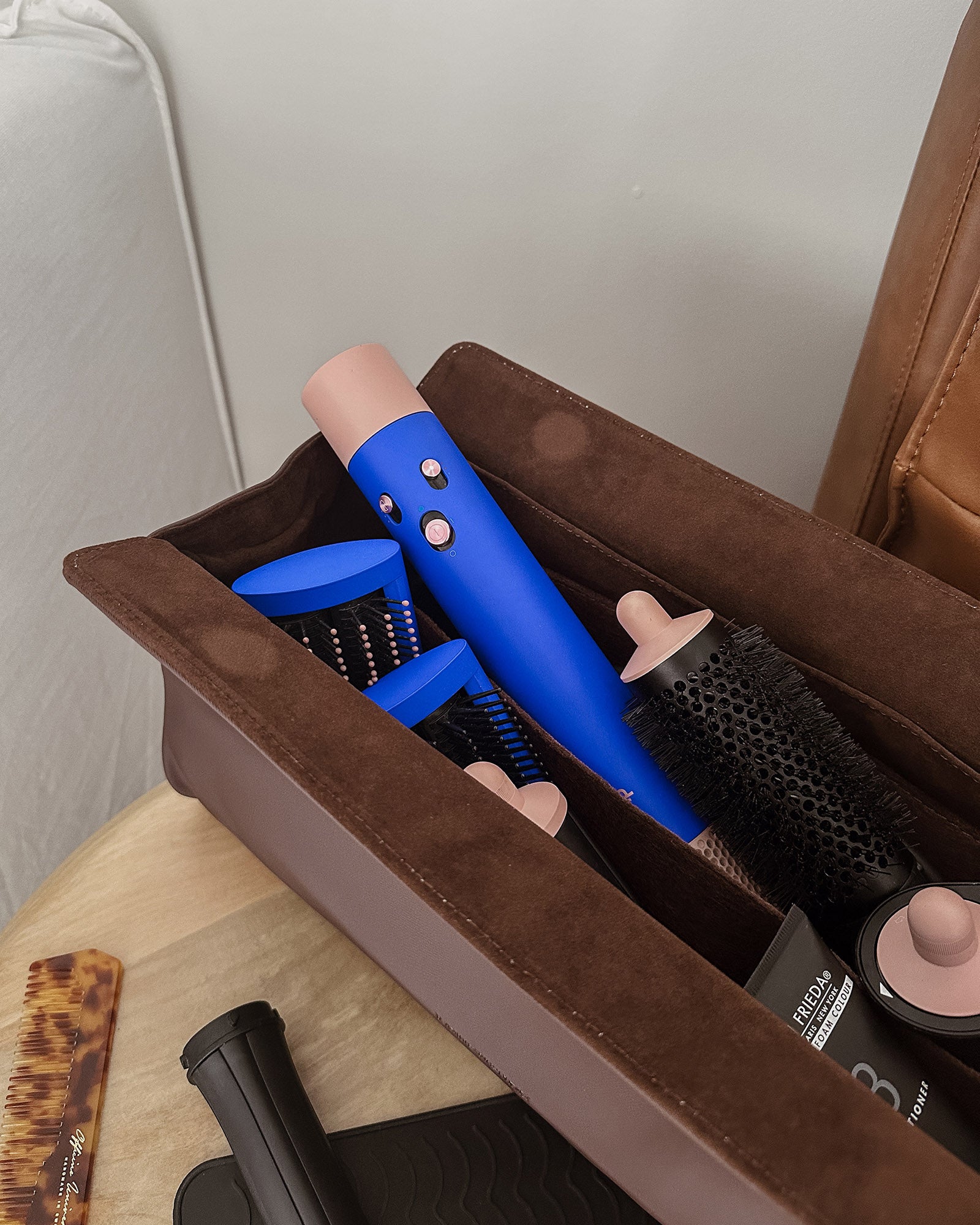 Buy The Margot Hair Tool Travel Case - Chocolate Online – Louenhide